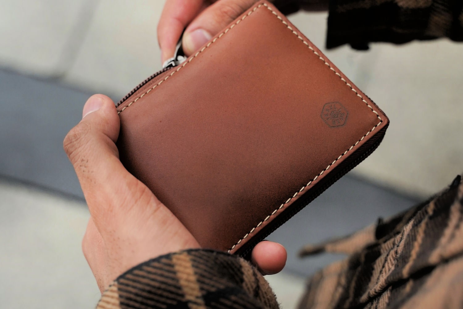 Luxurious Mocha Zip-Around Wallet with Coin | Jekyll & Hide